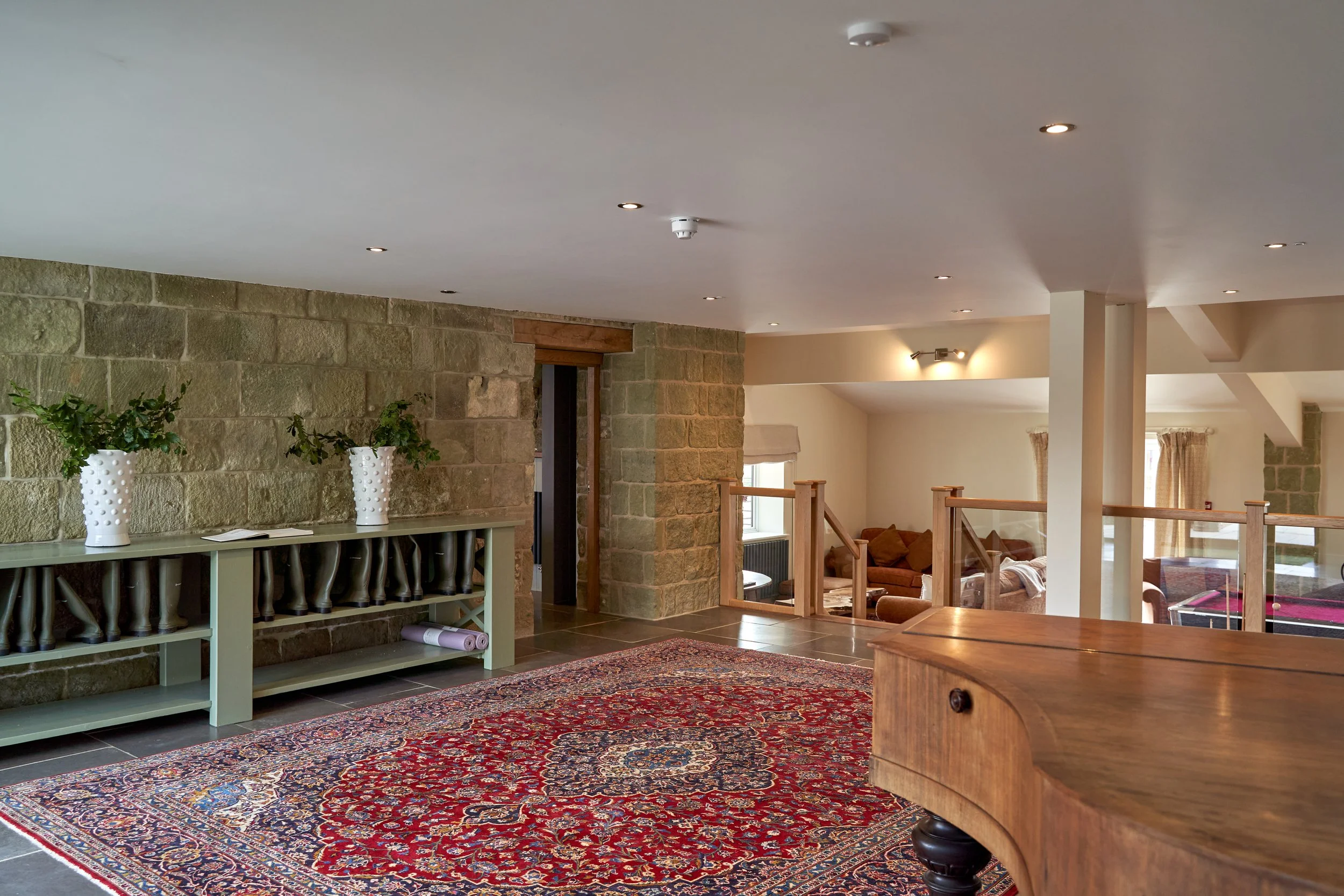 General 1 — West Barn Lodge
