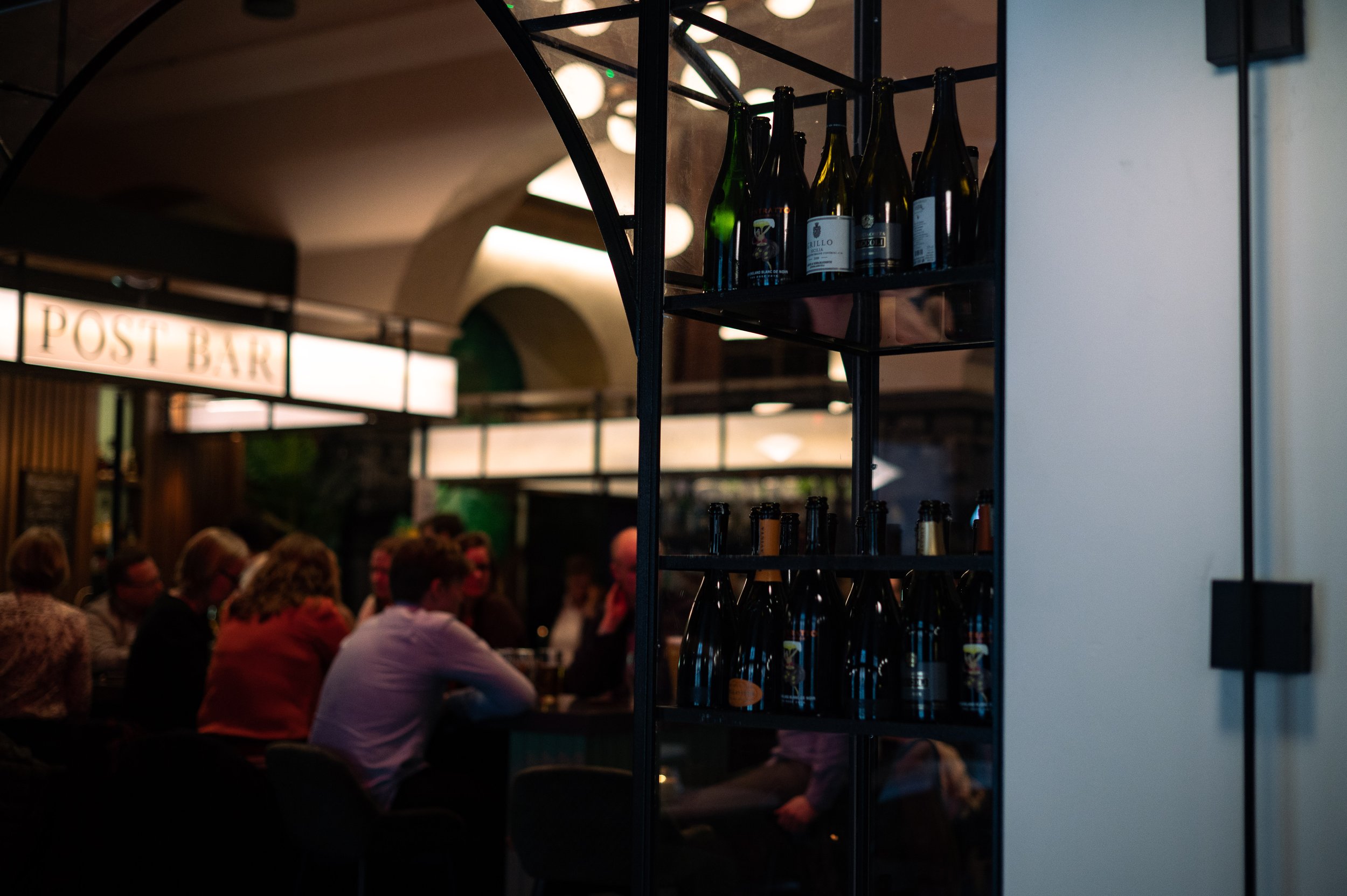 Postbar fokus på øl — Posthallen Drinkhub