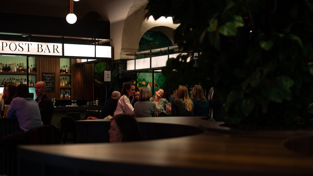 Postbar fokus på øl — Posthallen Drinkhub