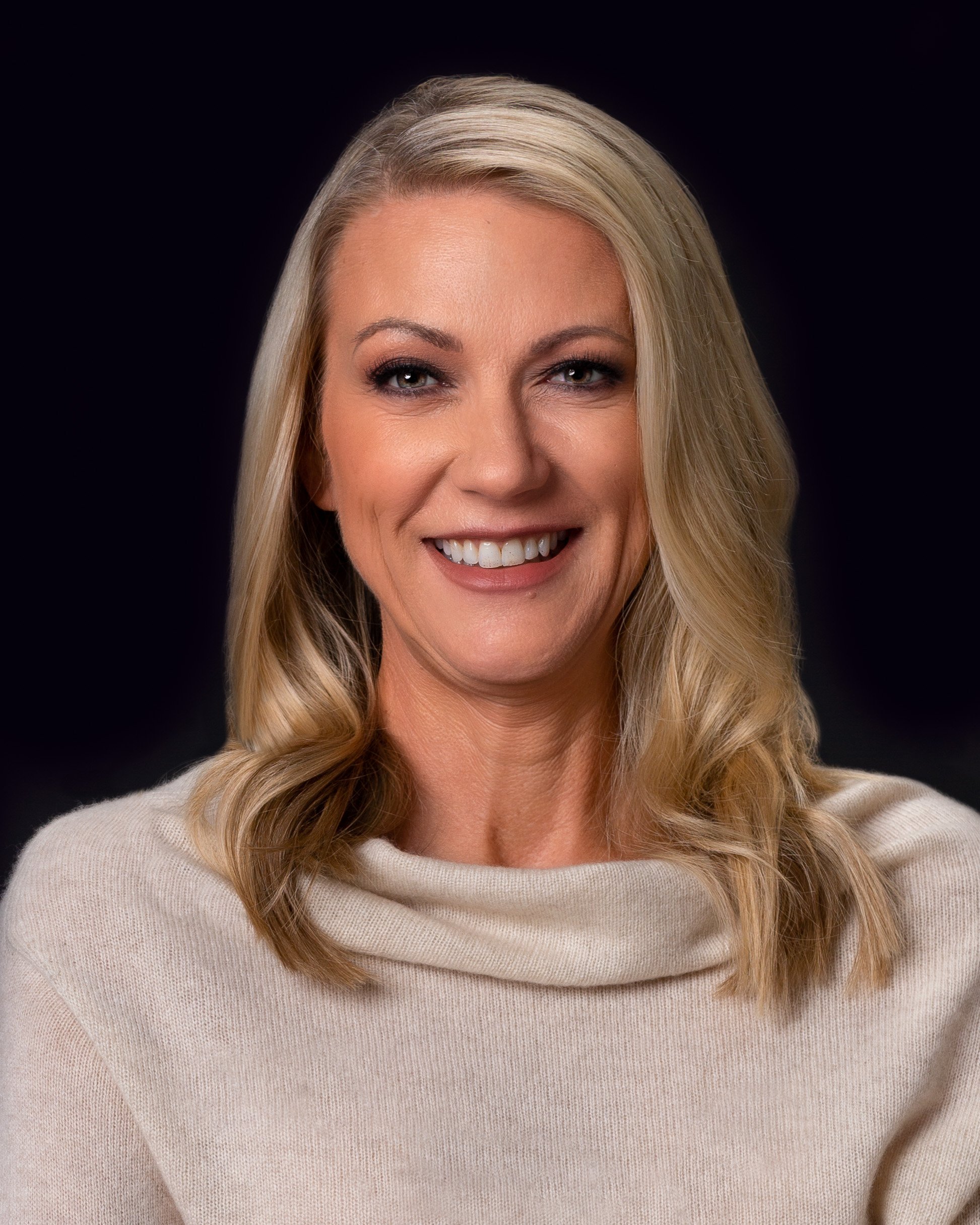 April Arnzen — STEMM Opportunity Alliance