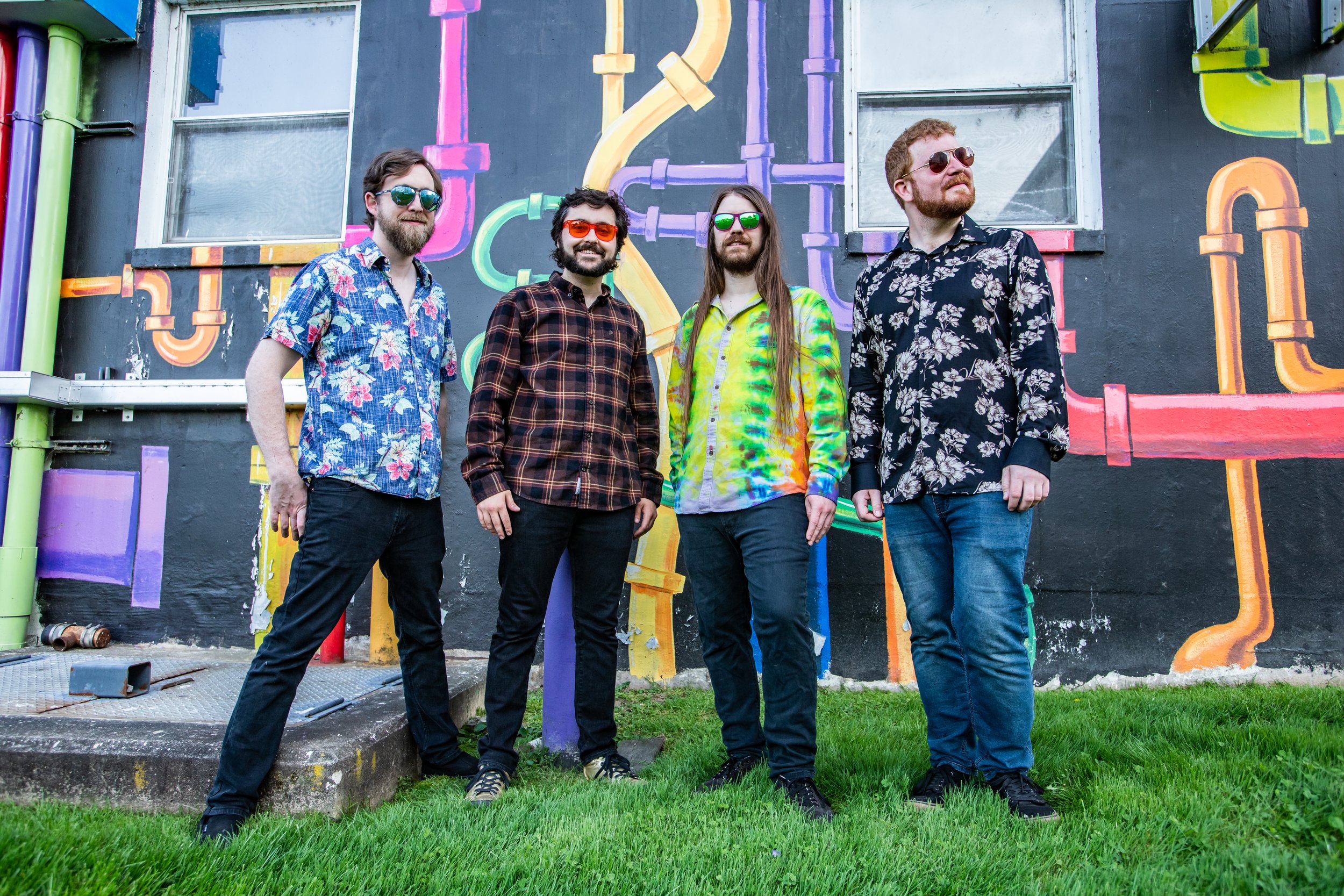EPK — Dirty Grass Players