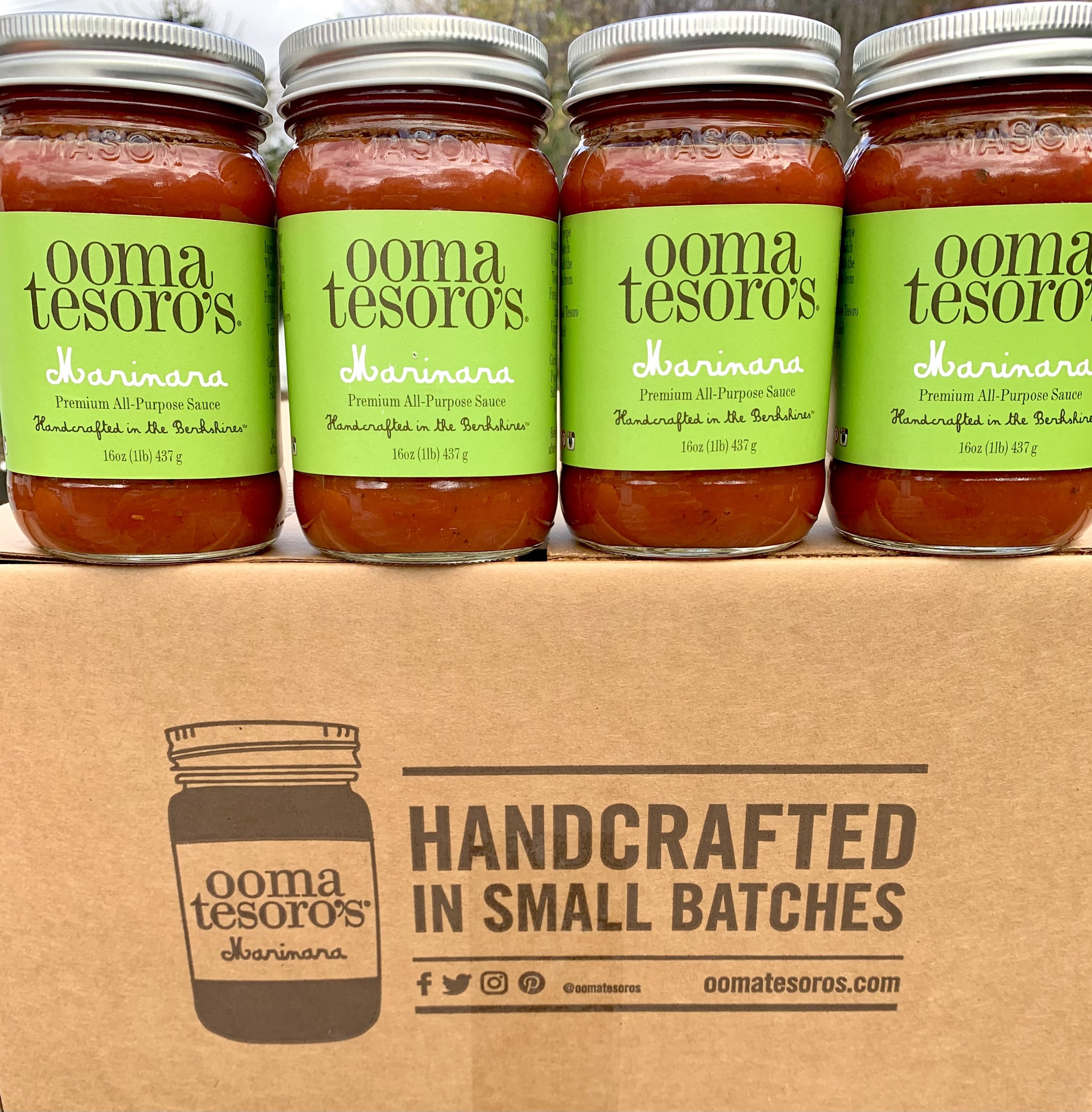 Small Batch. Big Flavor. — Ooma Tesoro's Marinara Sauce