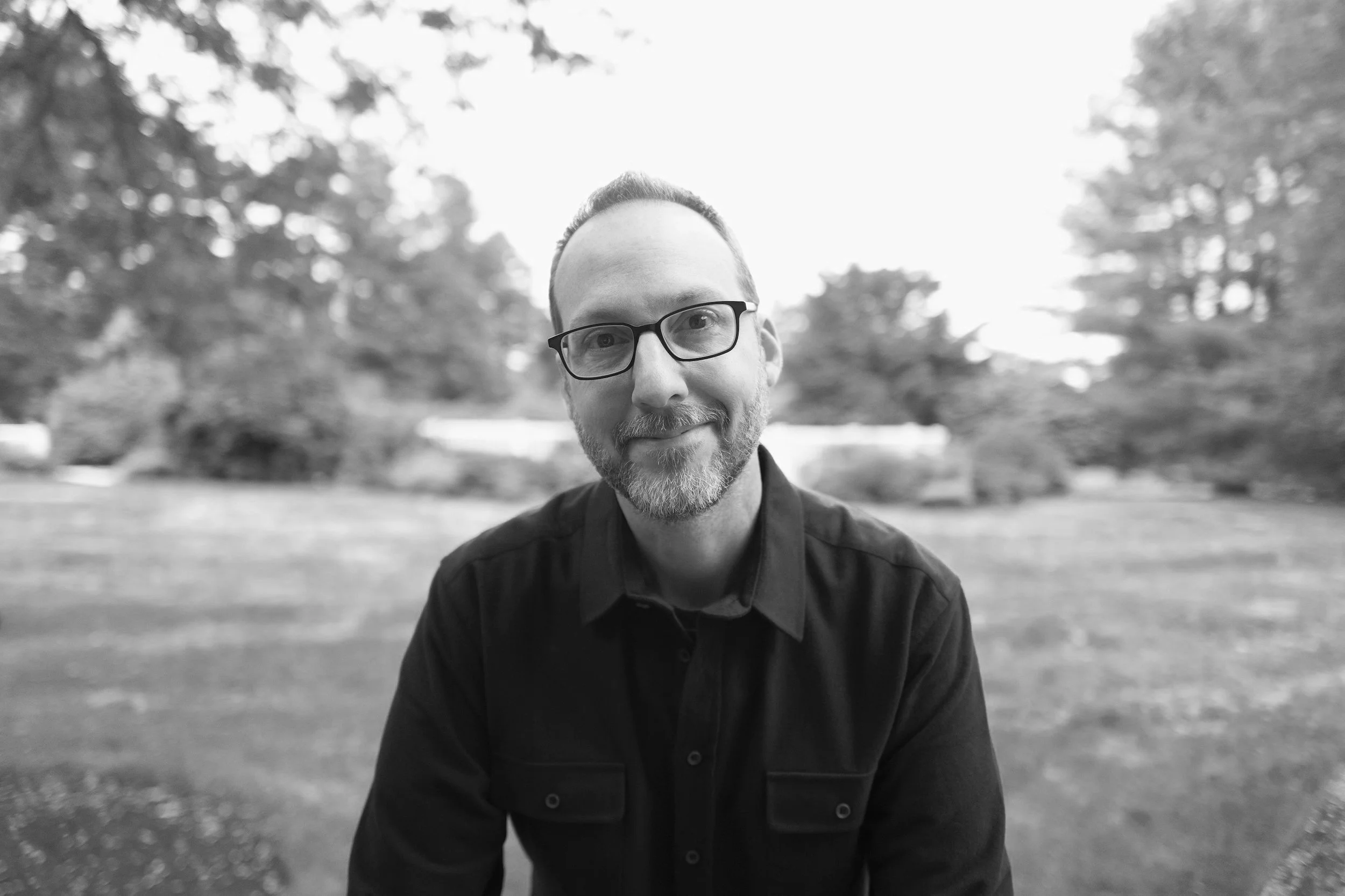 Bio — Aaron Mahnke