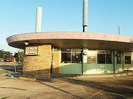 Pig Stand no. 41 — Preservation Texas