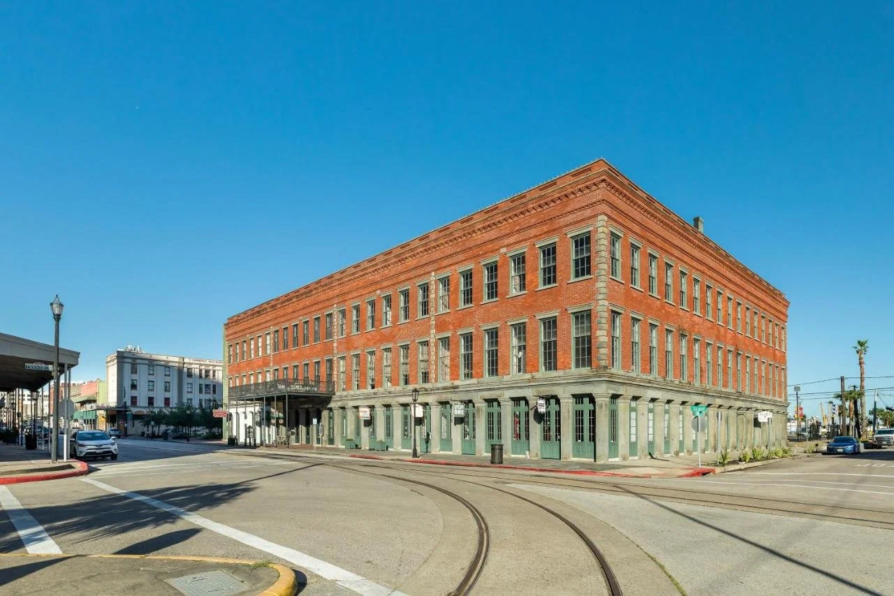 Hendley Building — Preservation Texas