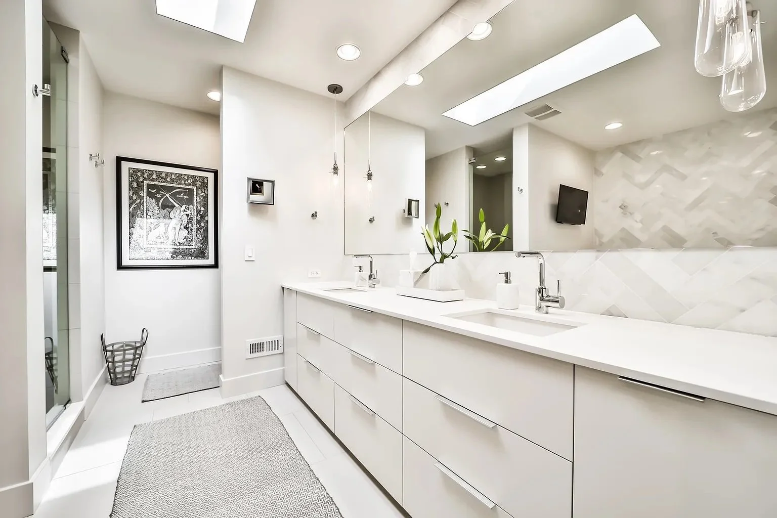 Experience the Height of Luxury: Marshfield Primary Bathroom Design by ...