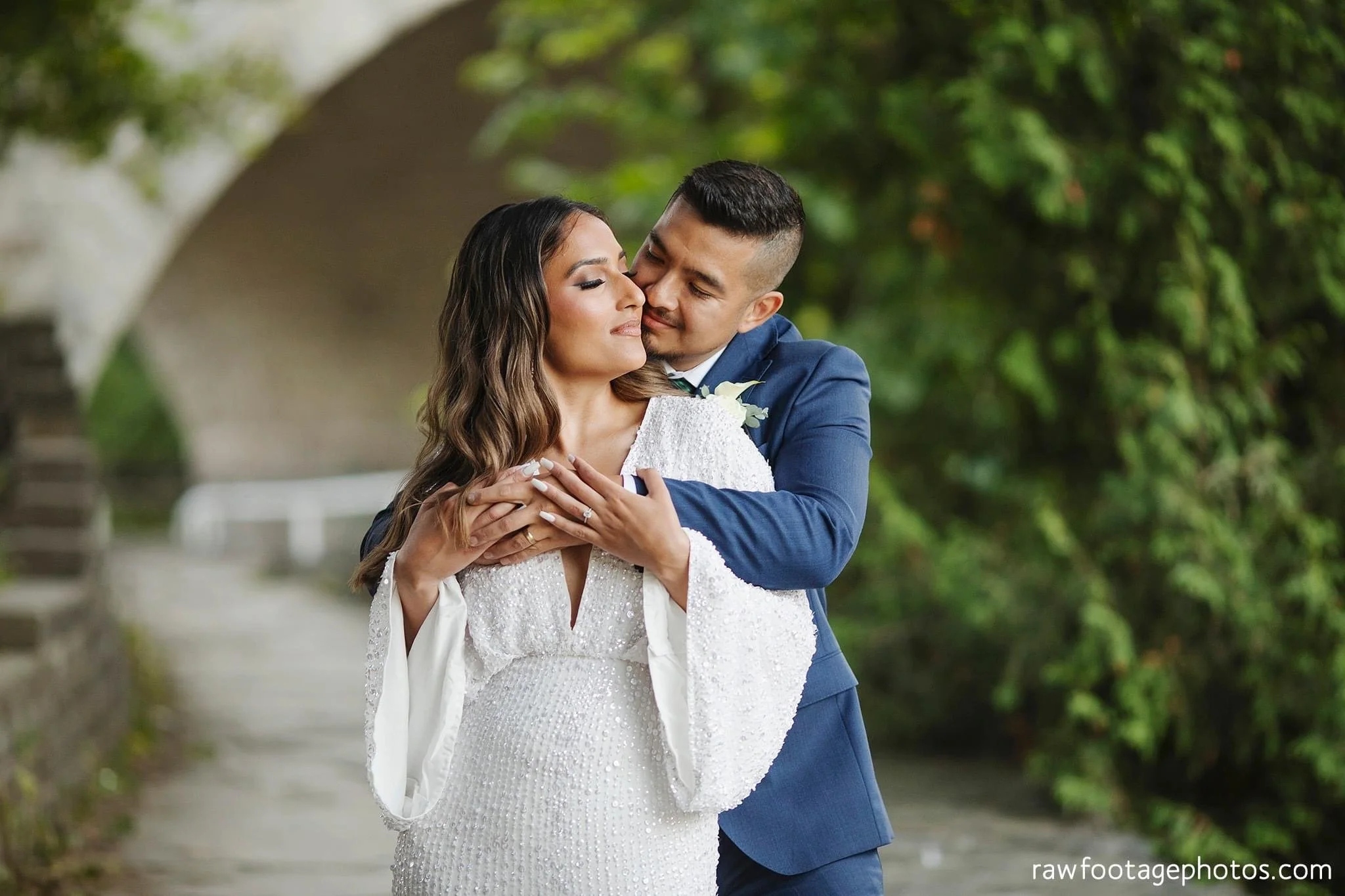 THE ARTIST COLLECTIVE