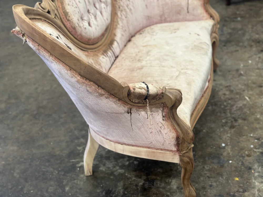 MEMORIES ANTIQUE RESTORATION