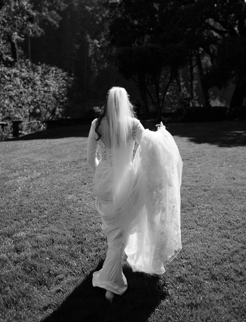 konstanze + chris — Nightfall Flora