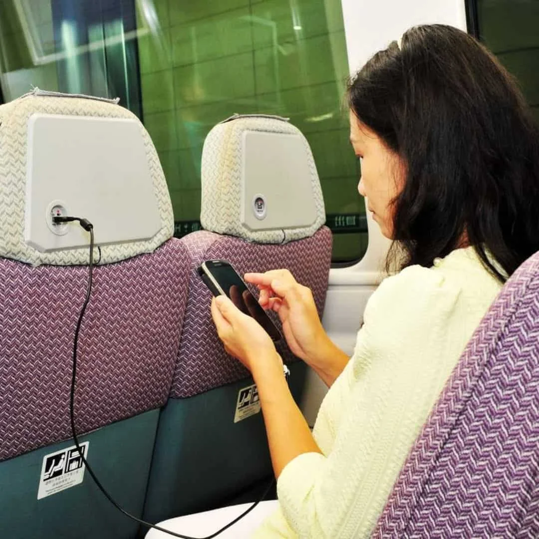 Guide to Hong Kong Airport Express Train: Ticket Deals, Stops, & Schedule