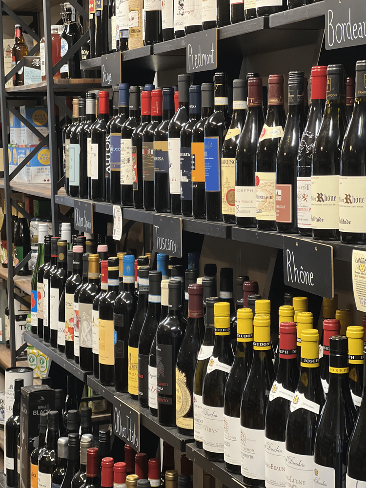 Z Place for Wine & Cheese | Montgomery Wine Shop