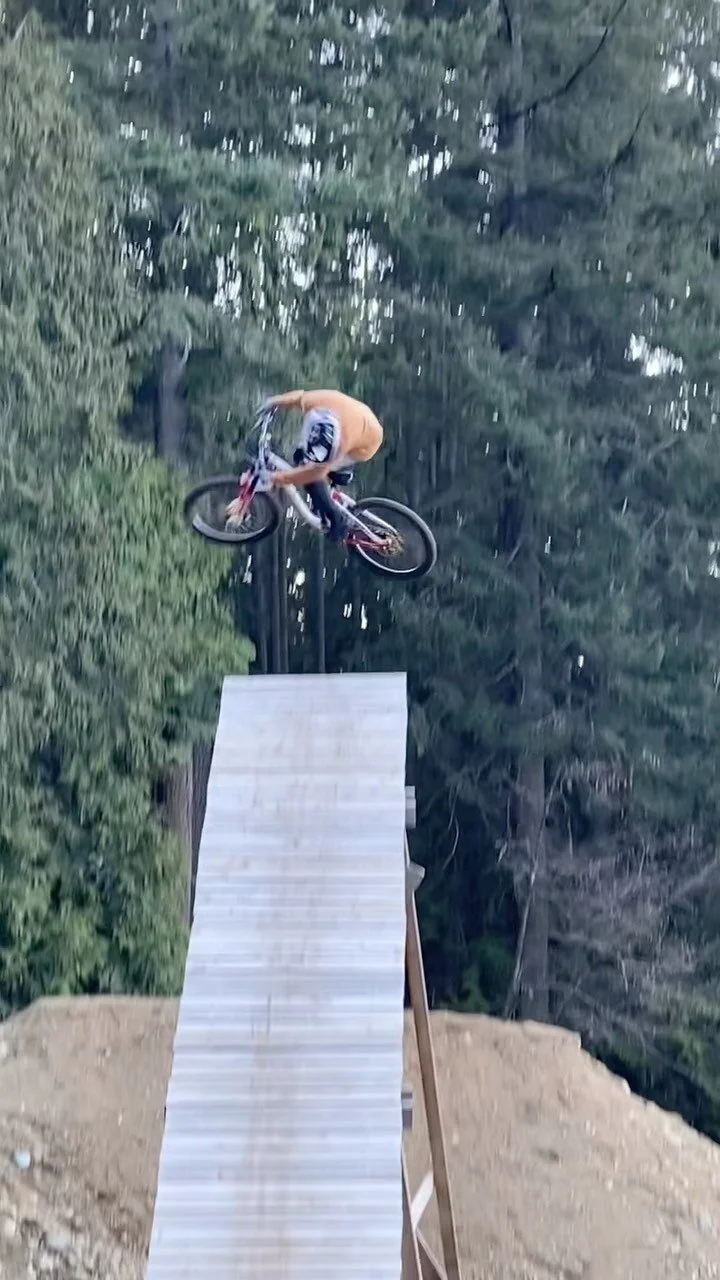 Socials — Reece Wallace