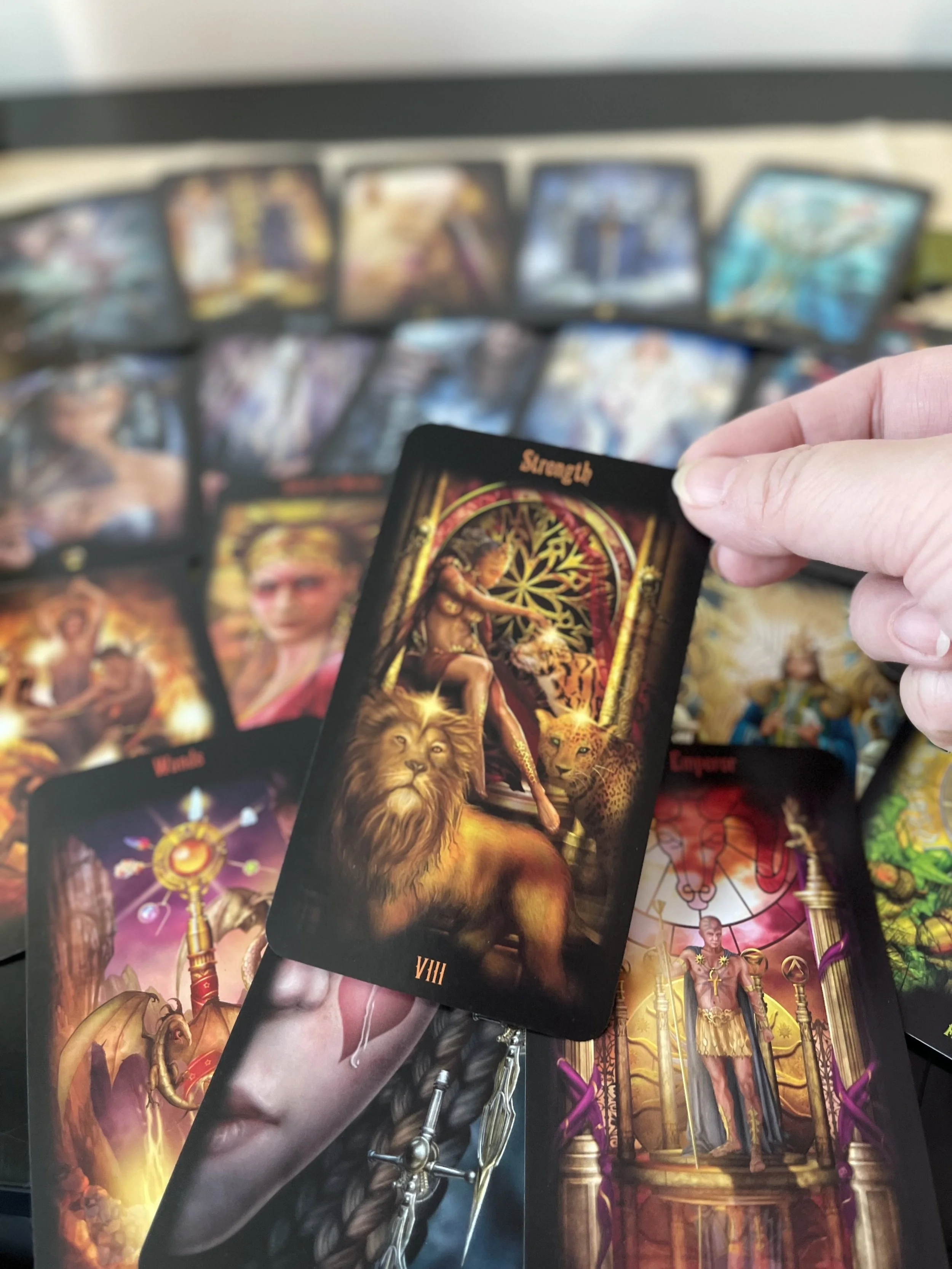 Angela Cheung Psychic