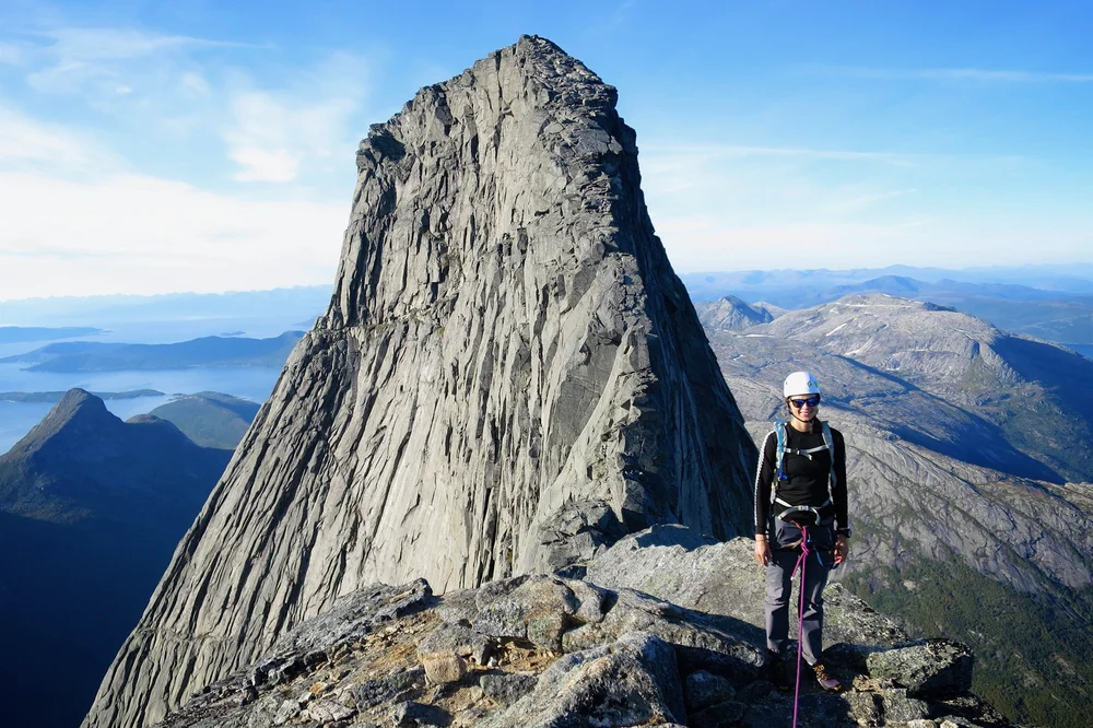 Stetind med sertifisert fjellfører — Fjellguide