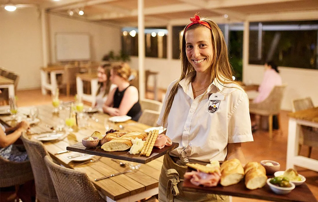 Uncle Tony's Jungle Bar | Pippa's Corner Restaurant | Kimberley Dining ...