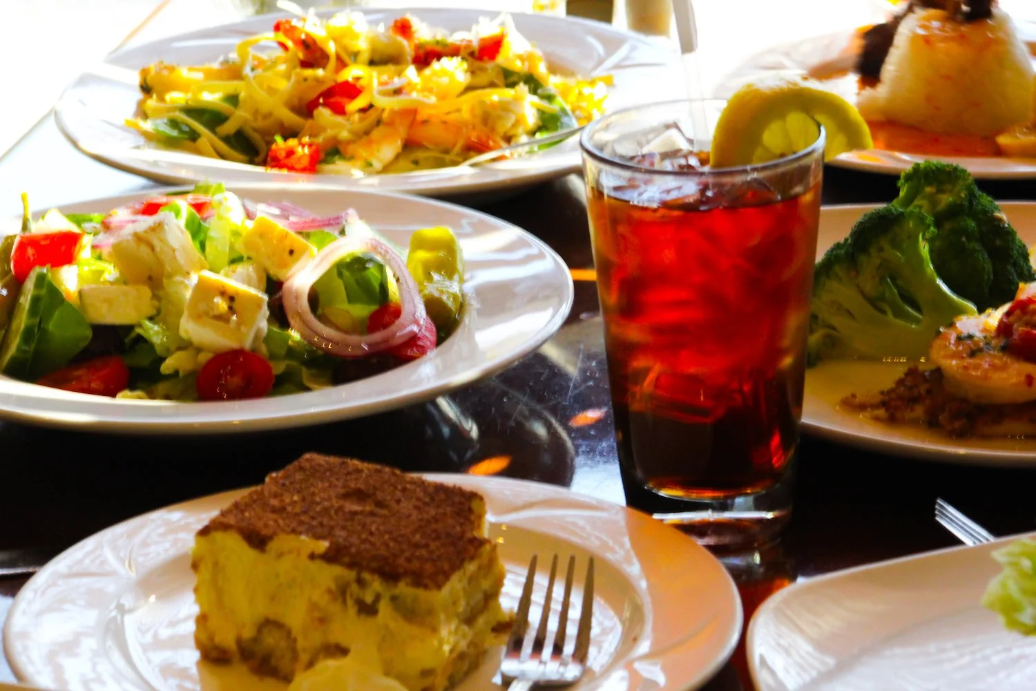 Lunch Menu — Theo's Bar & Grille