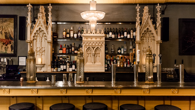 Bluebird Restaurant & Bar