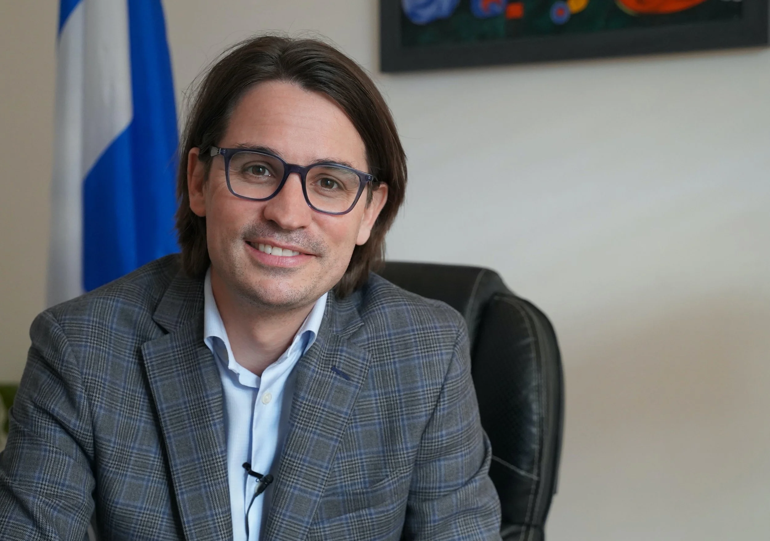 Jean-Denis Garon, député de Mirabel
