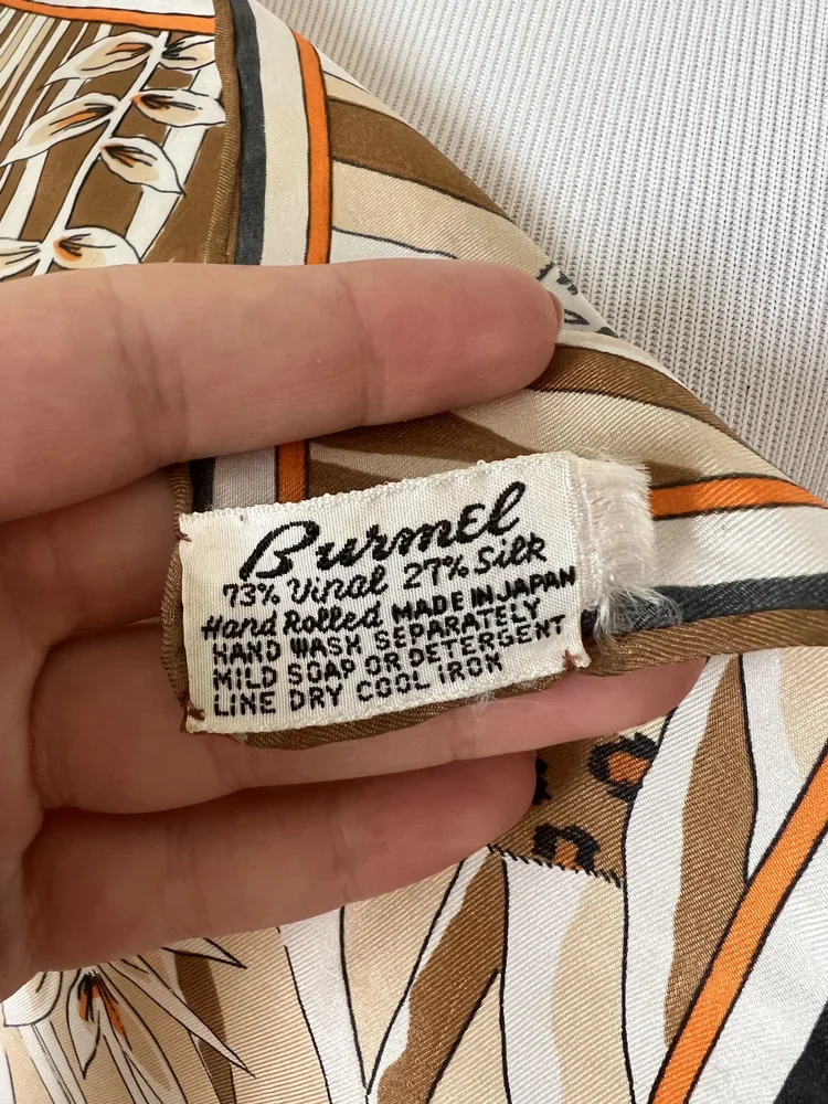 How to Identify Vintage Clothing — Shine Daily