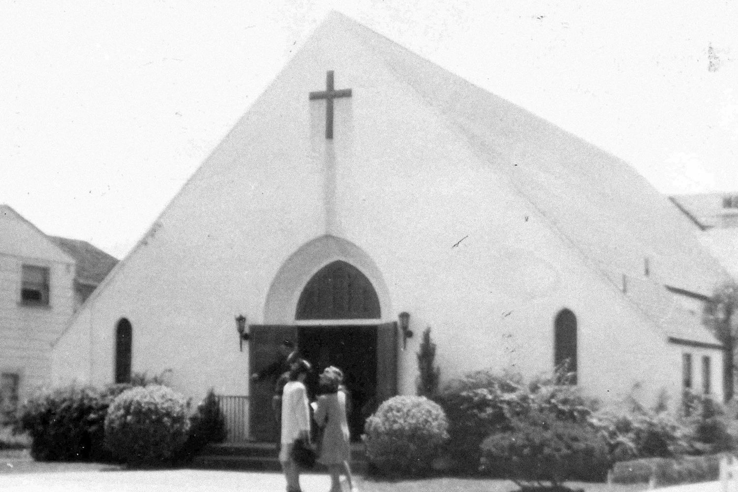 about-us-3crosses-church