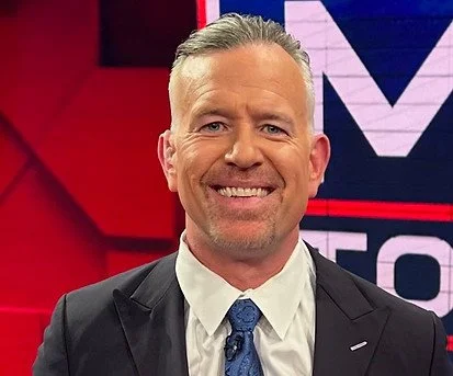 Breakthrough Pro — THE MAYOR, SEAN CASEY