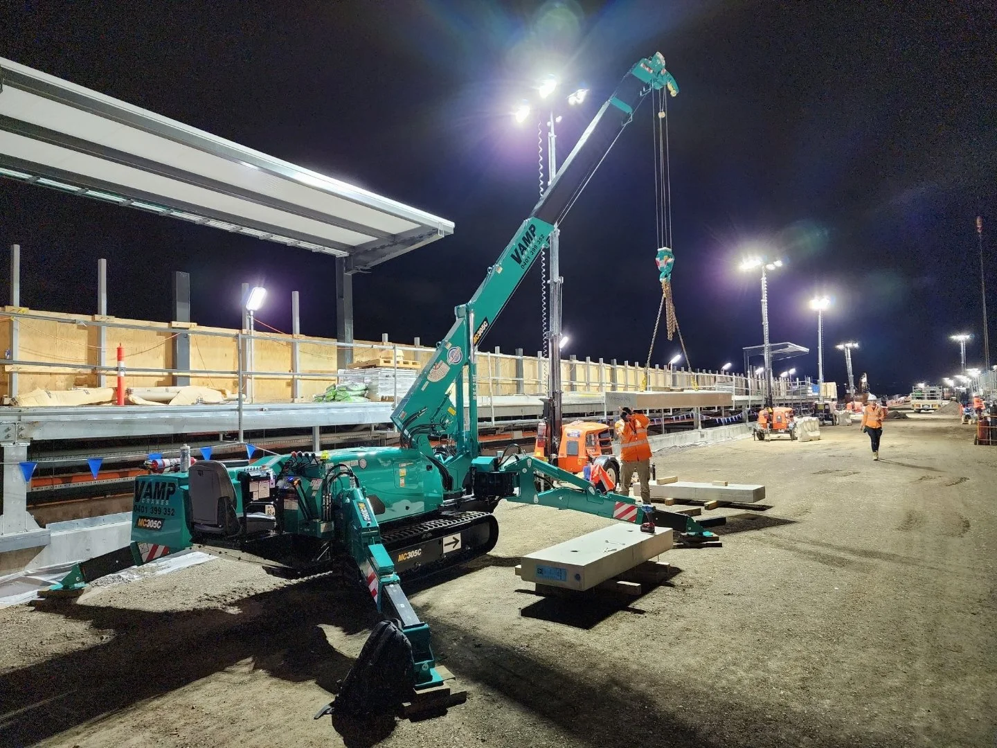 Vamp Cranes Mobile Crane Hire Melbourne