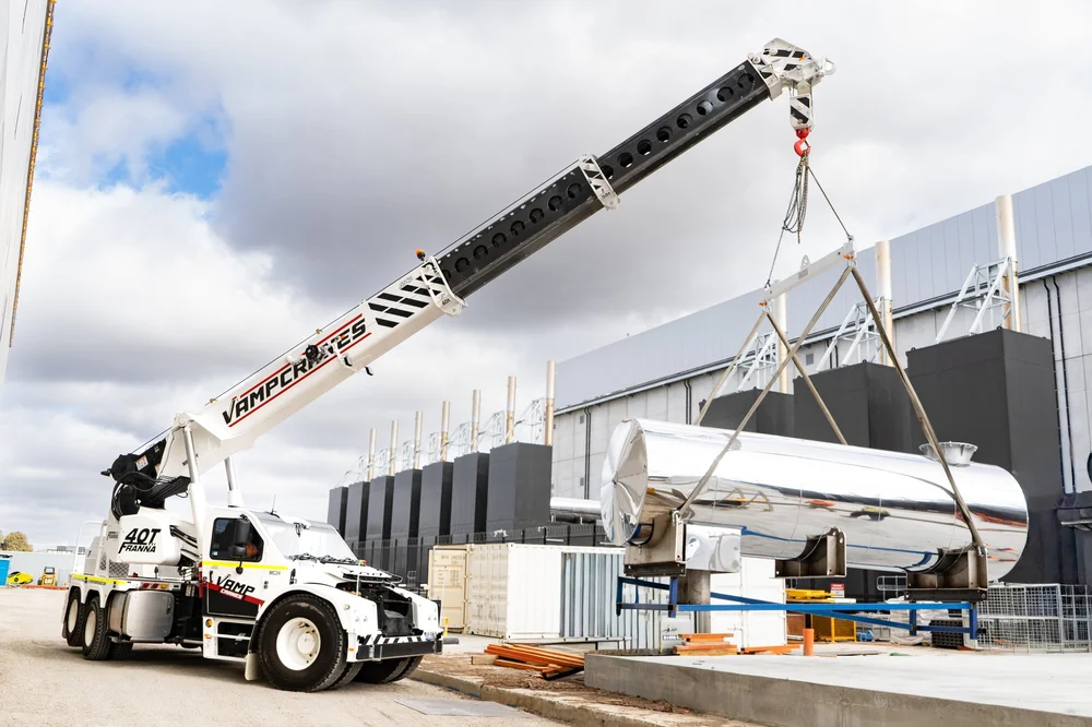 Vamp Cranes Mobile Crane Hire Melbourne
