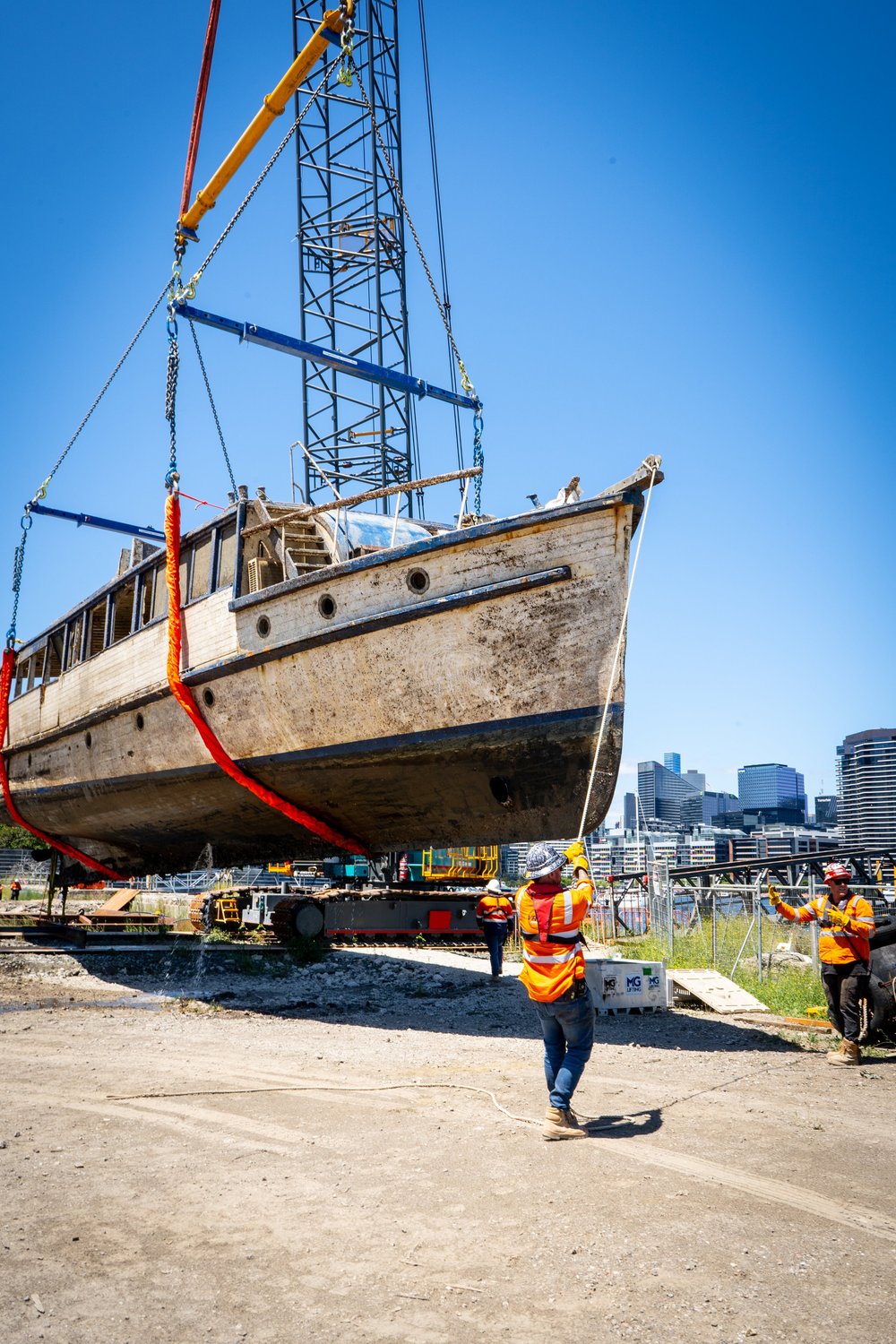 Vamp Cranes Mobile Crane Hire Melbourne