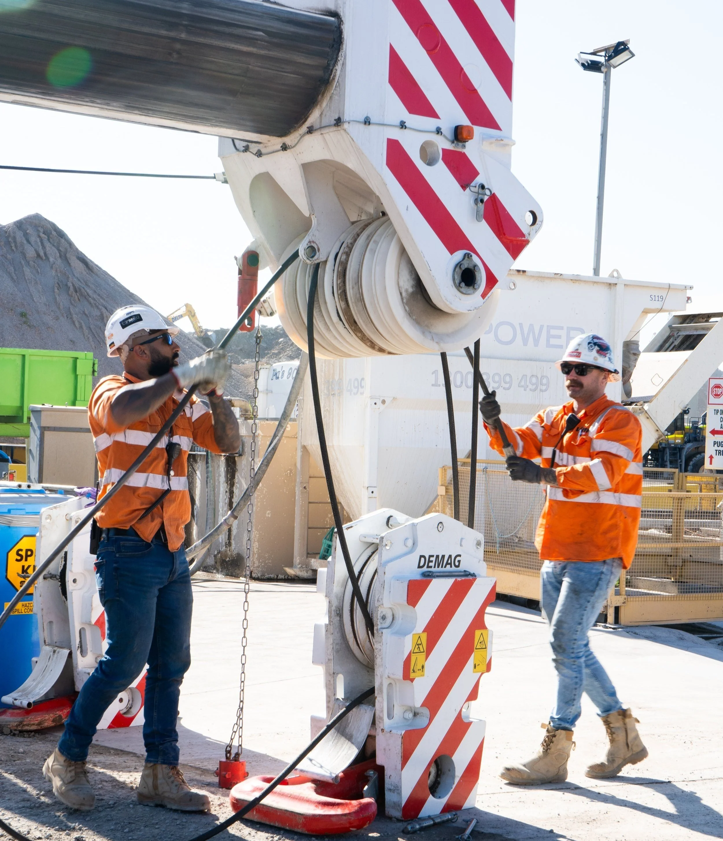 Vamp Cranes Mobile Crane Hire Melbourne