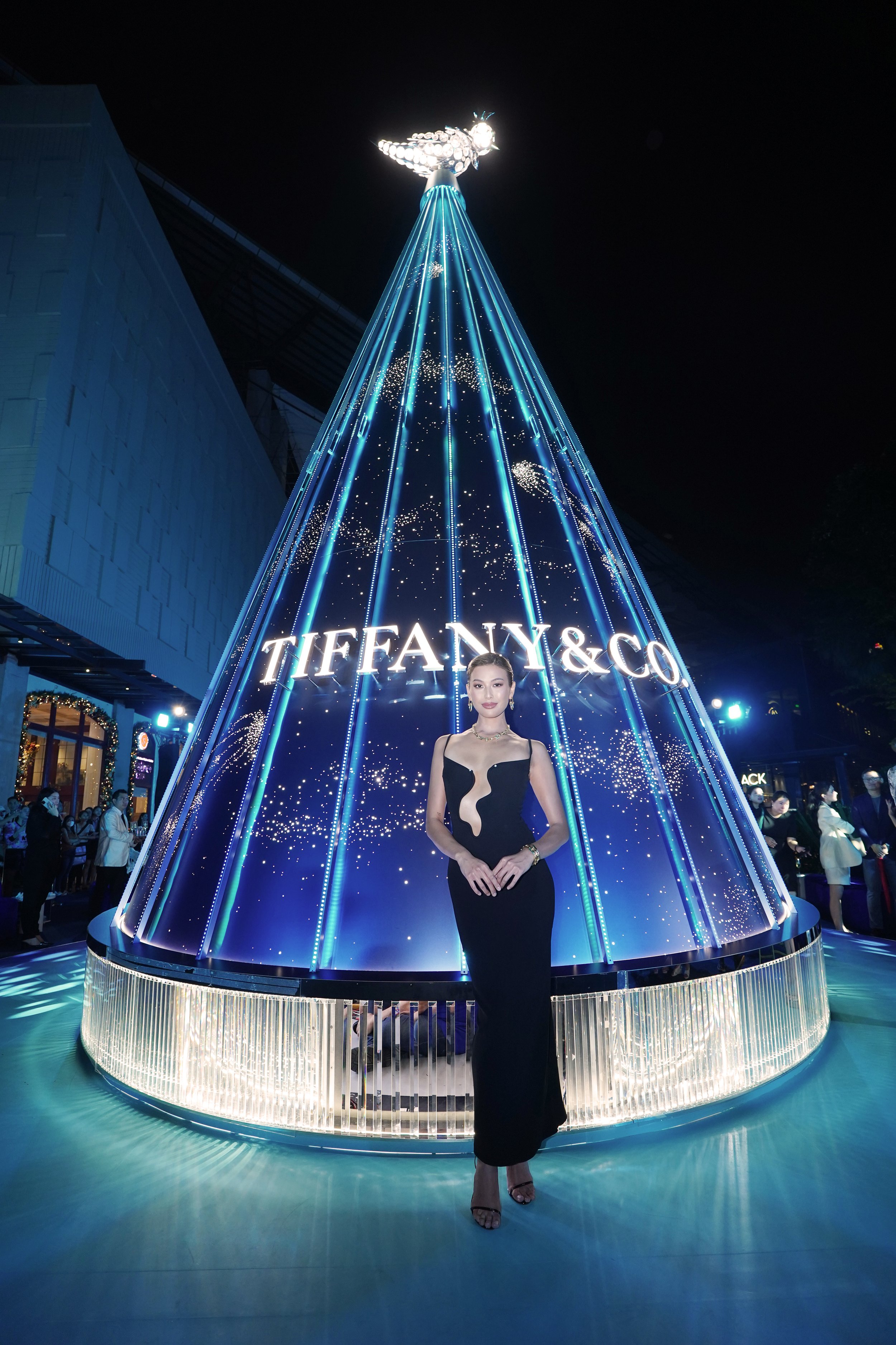 A Tiffany Holiday — Art+ Magazine