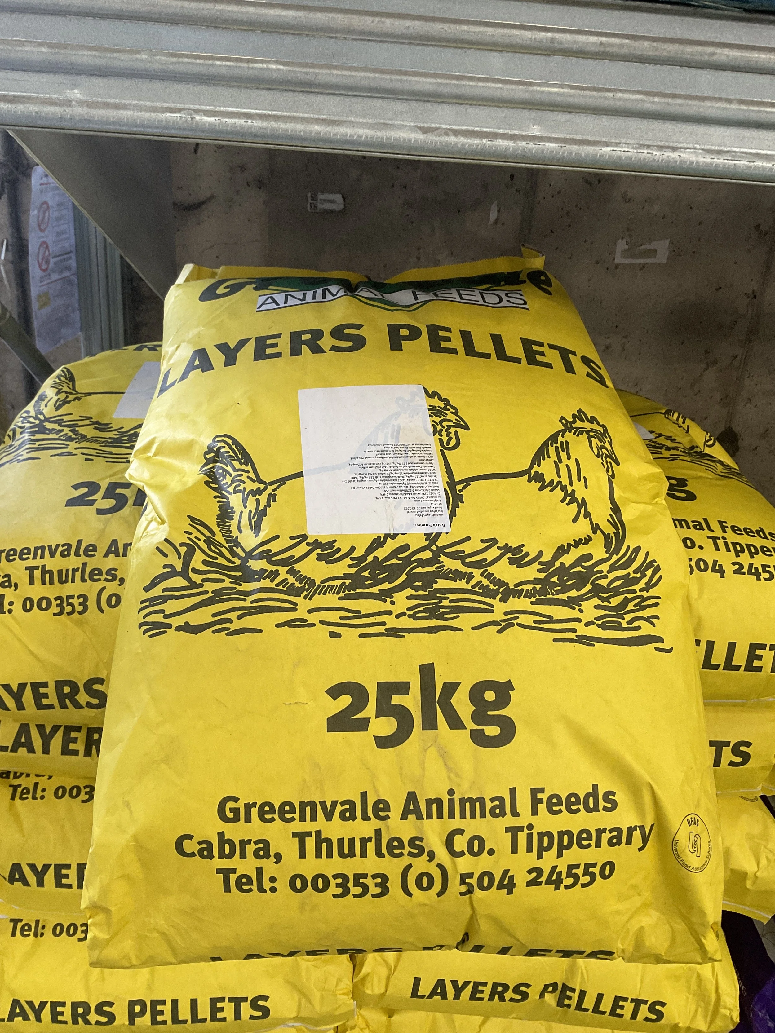 Layers Pellets 25kg — Jim Quinn Dungarvan Ltd