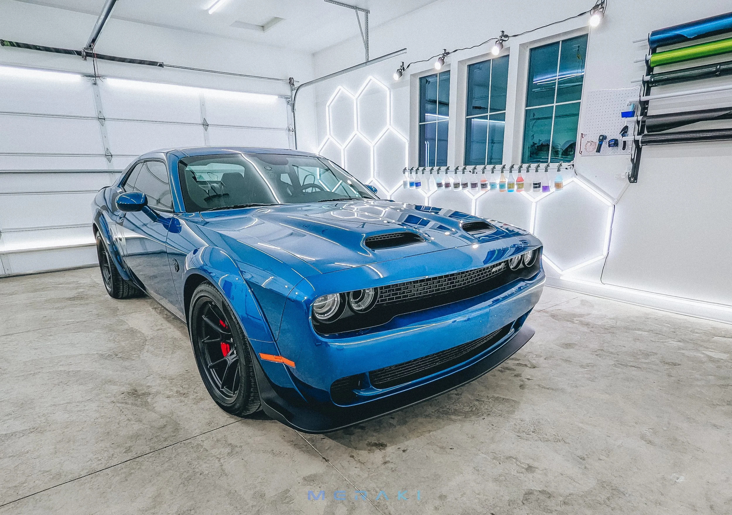 Hellcat Decal Install | Dodge Challenger :: Meraki | Modify. Restyle ...