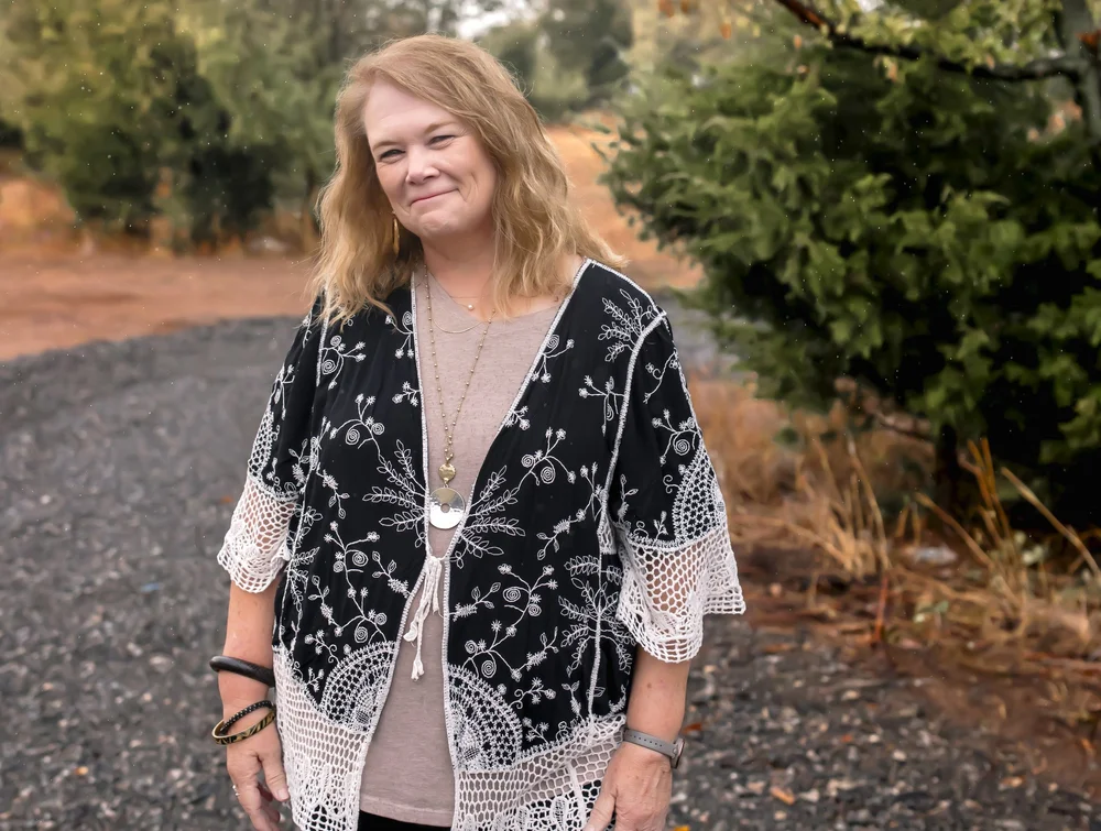 DeAnna Lynn Sanders, Author