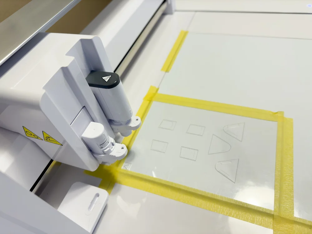 The Silhouette Curio 2: The Newest, Bestest Home Cutter for Scale ...