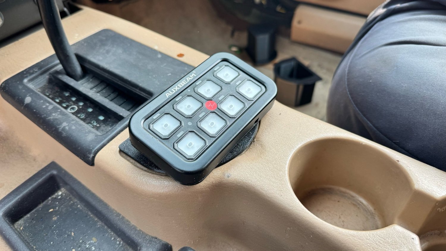 97-01 Cherokee XJ Overhead Switch Panels — Printi-Parts