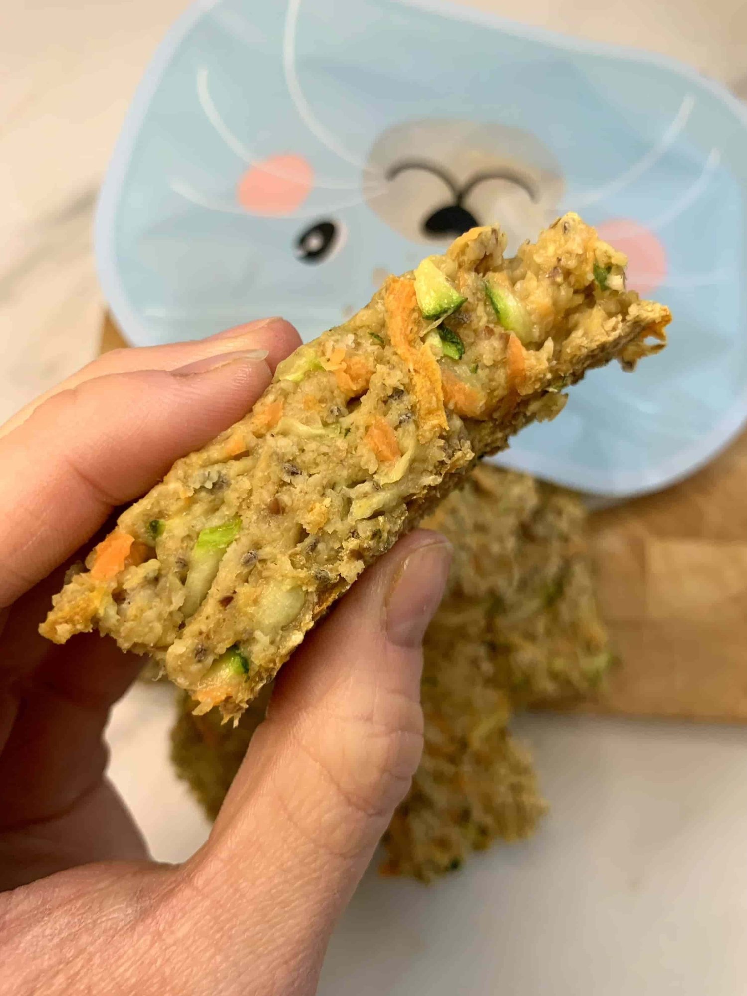 Savoury Oat Bar Bake | Baby Led Weaning & Toddler Recipe