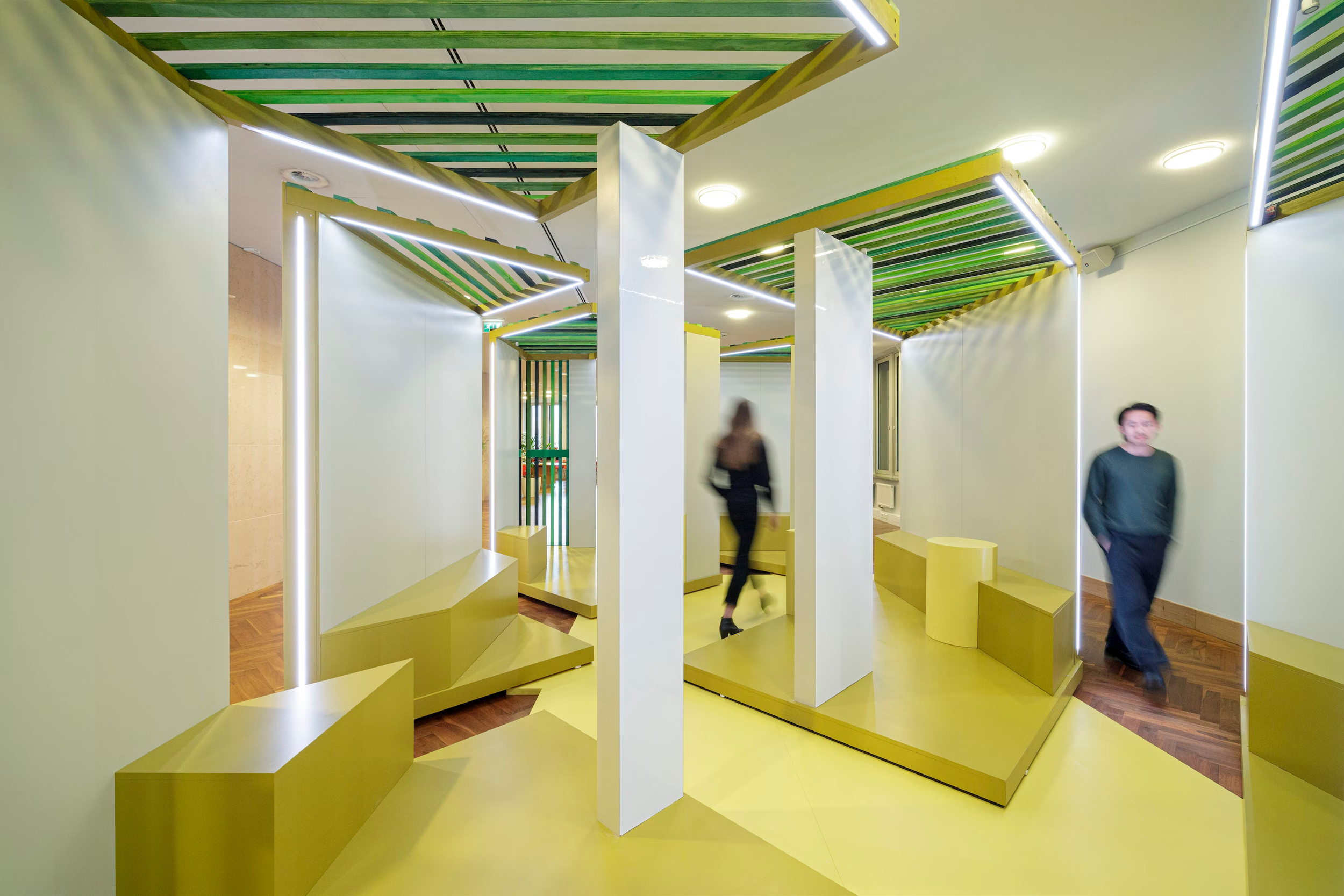 The modular space — Mark Hinch