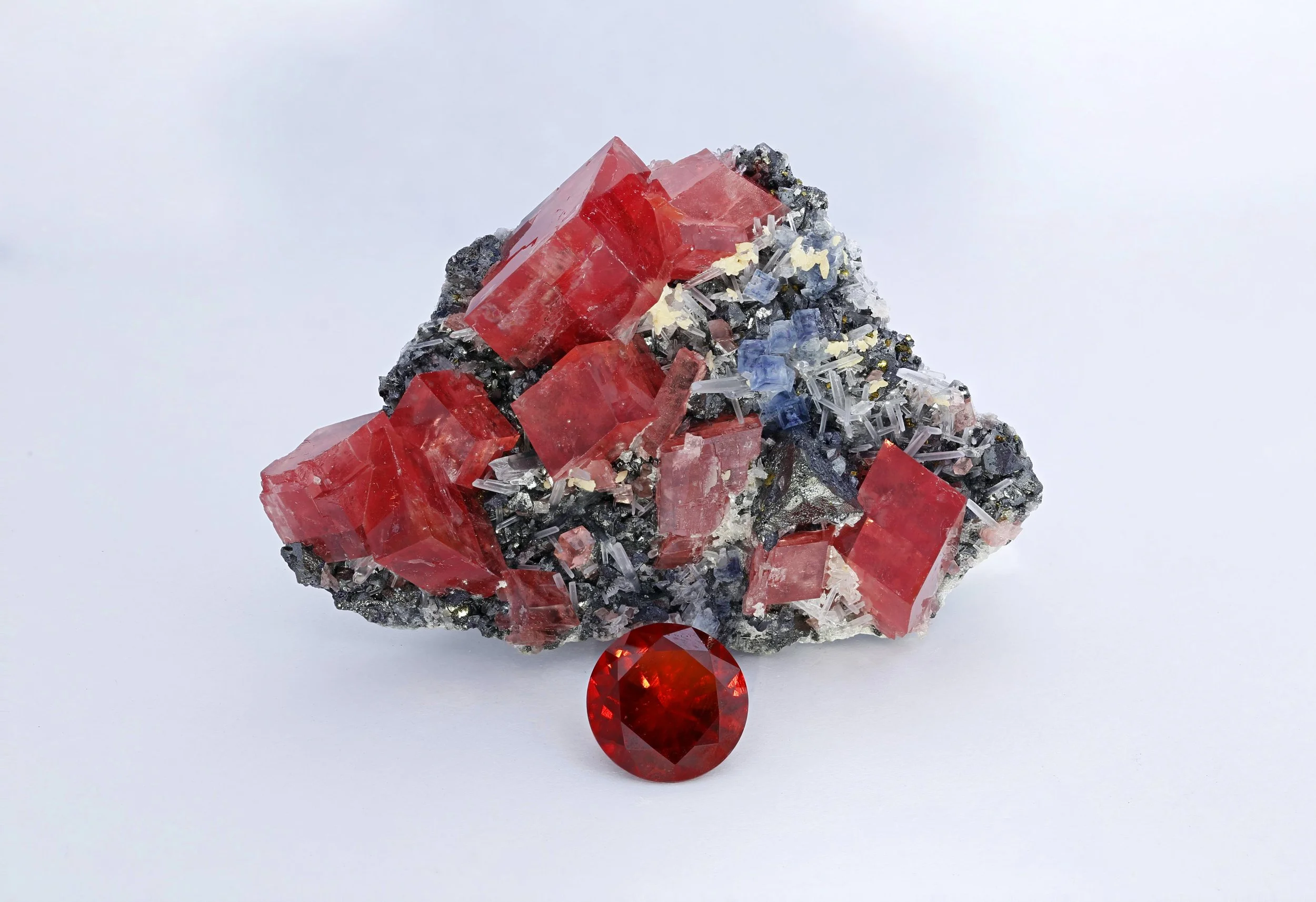2024 Rhodochrosite — Mineral Cup