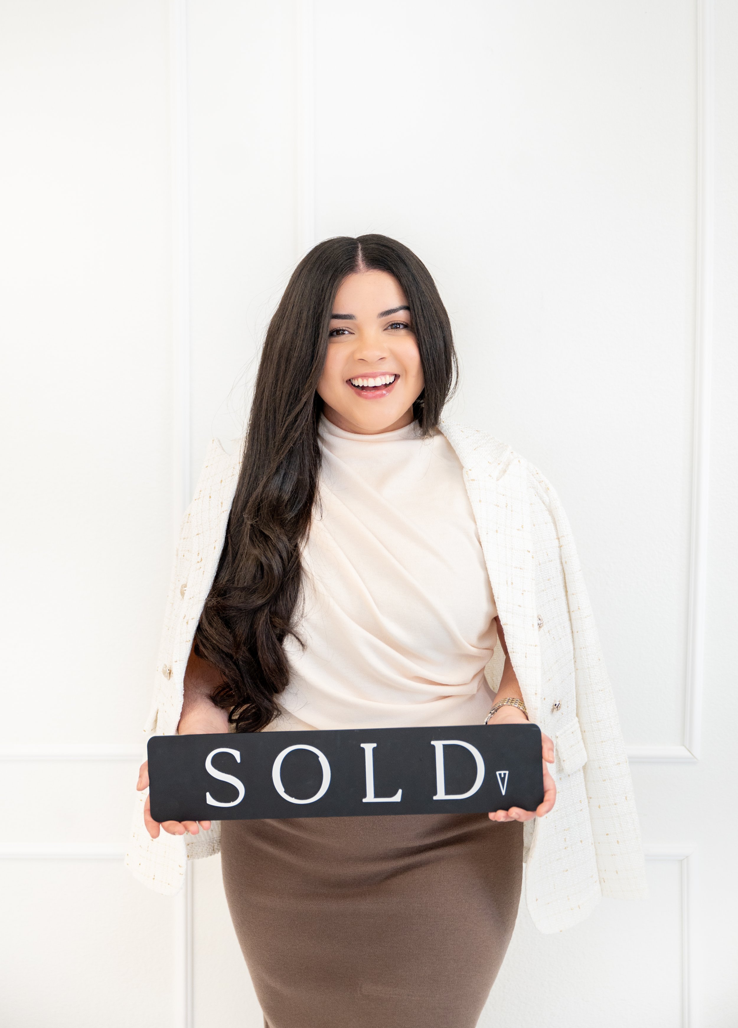 Realtor brand photoshoot - in studio — The Vibe Creative