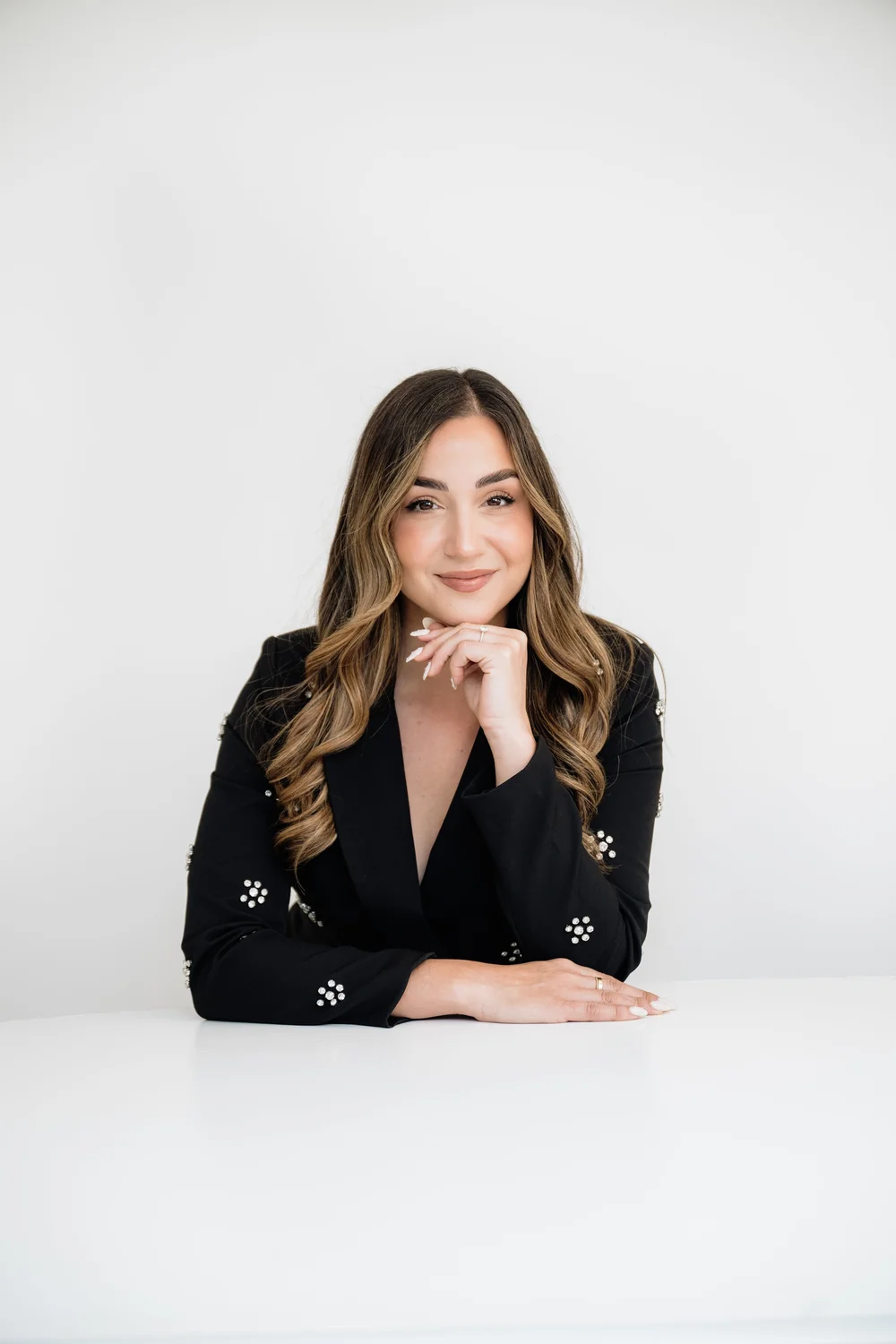 Bright and Bold Realtor Brand Photoshoot in Orlando — The Vibe Creative