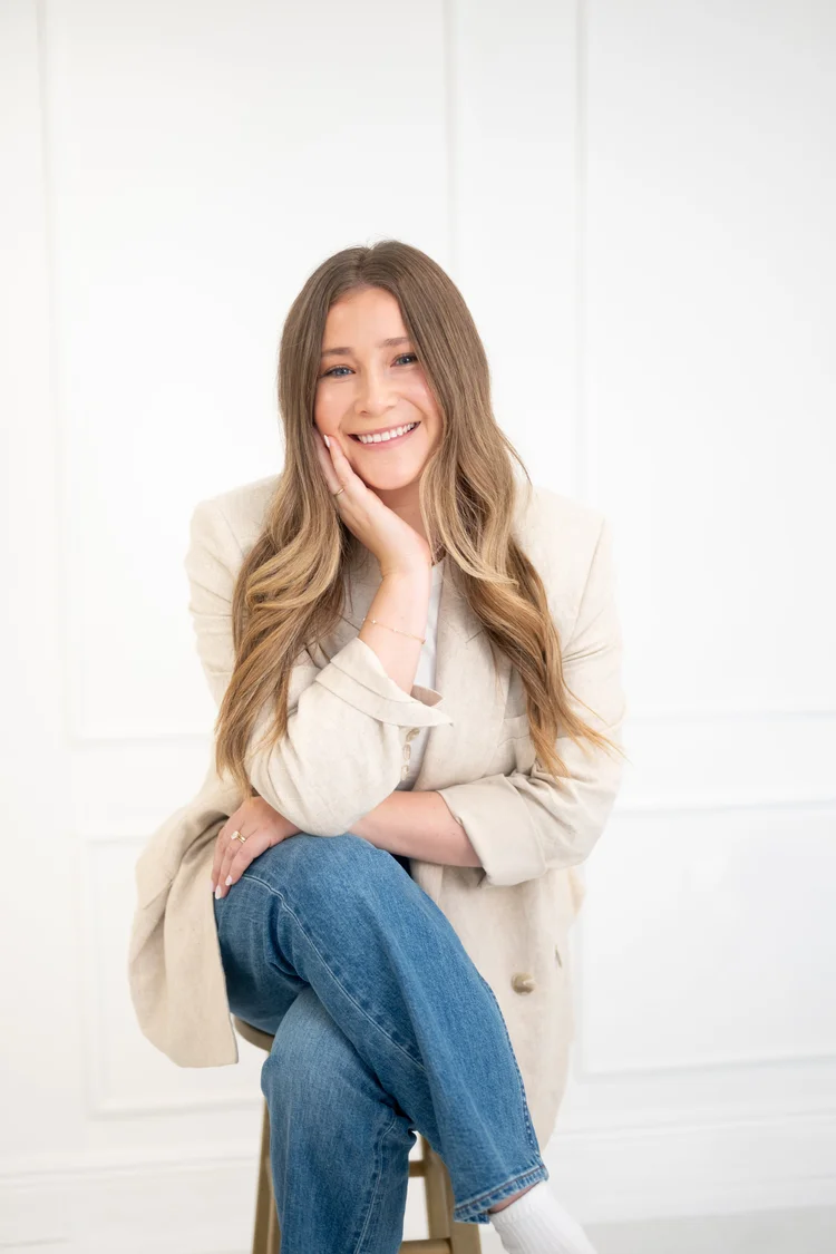 Therapist Brand Photoshoot — The Vibe Creative