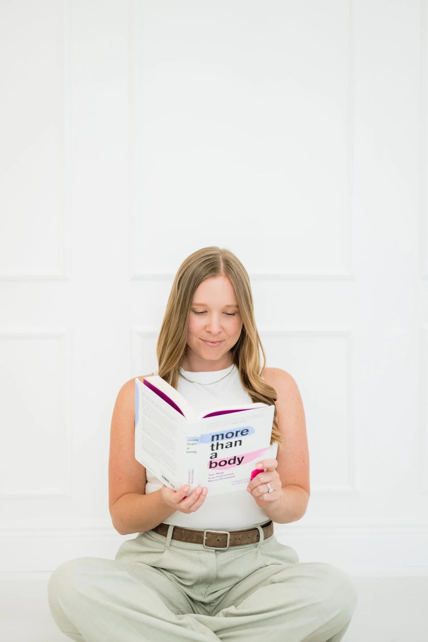 Therapist Brand Photoshoot — The Vibe Creative