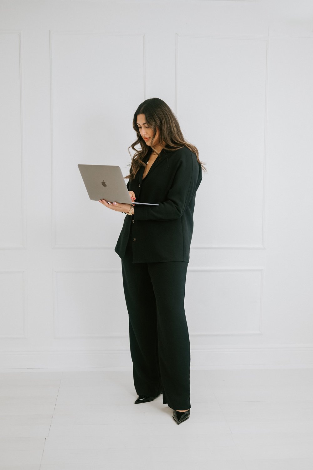 Realtor Studio Brand Photoshoot — The Vibe Creative