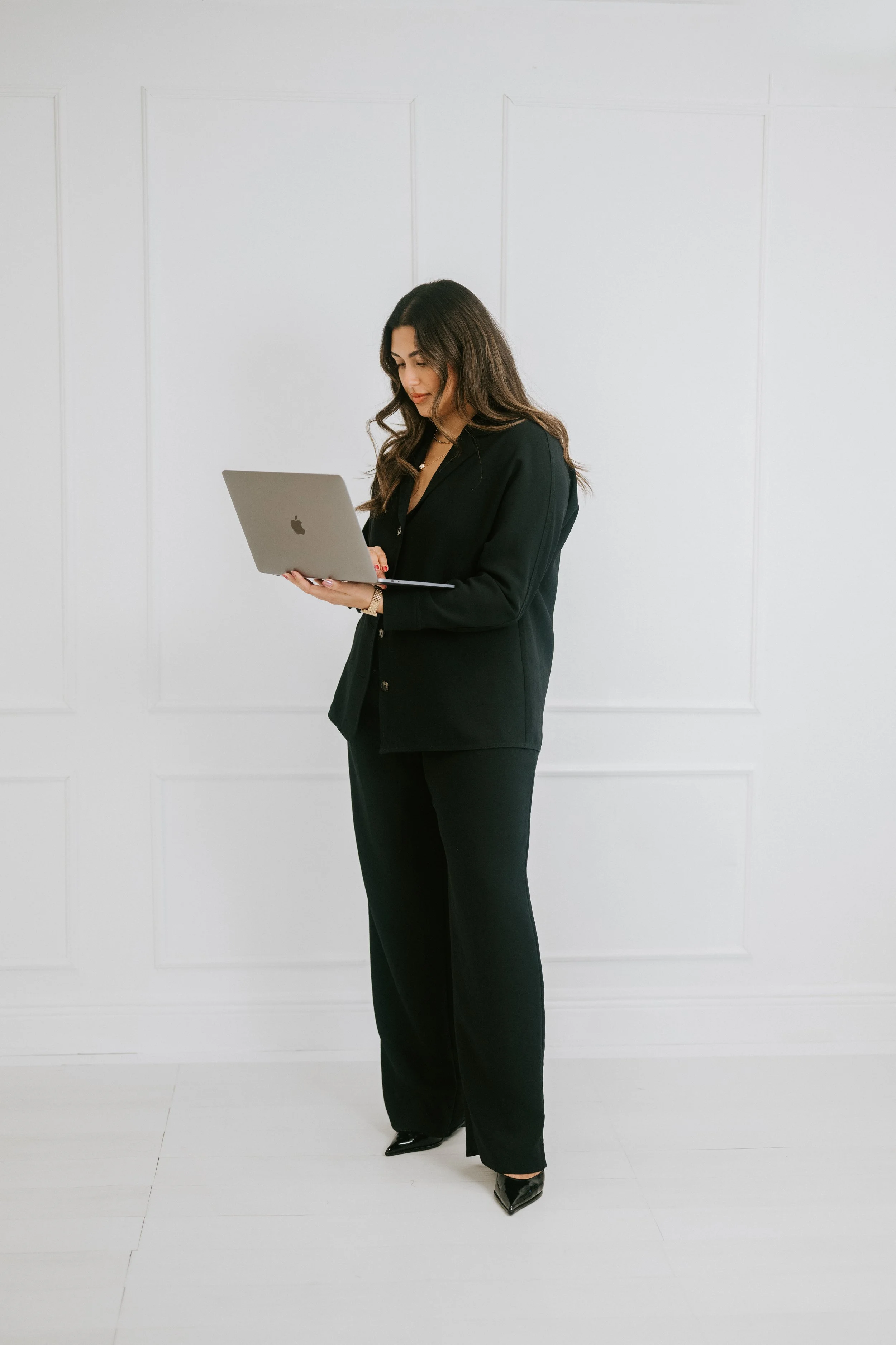 Realtor Studio Brand Photoshoot — The Vibe Creative