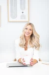 Real Estate Agent Brand Photoshoot — The Vibe Creative