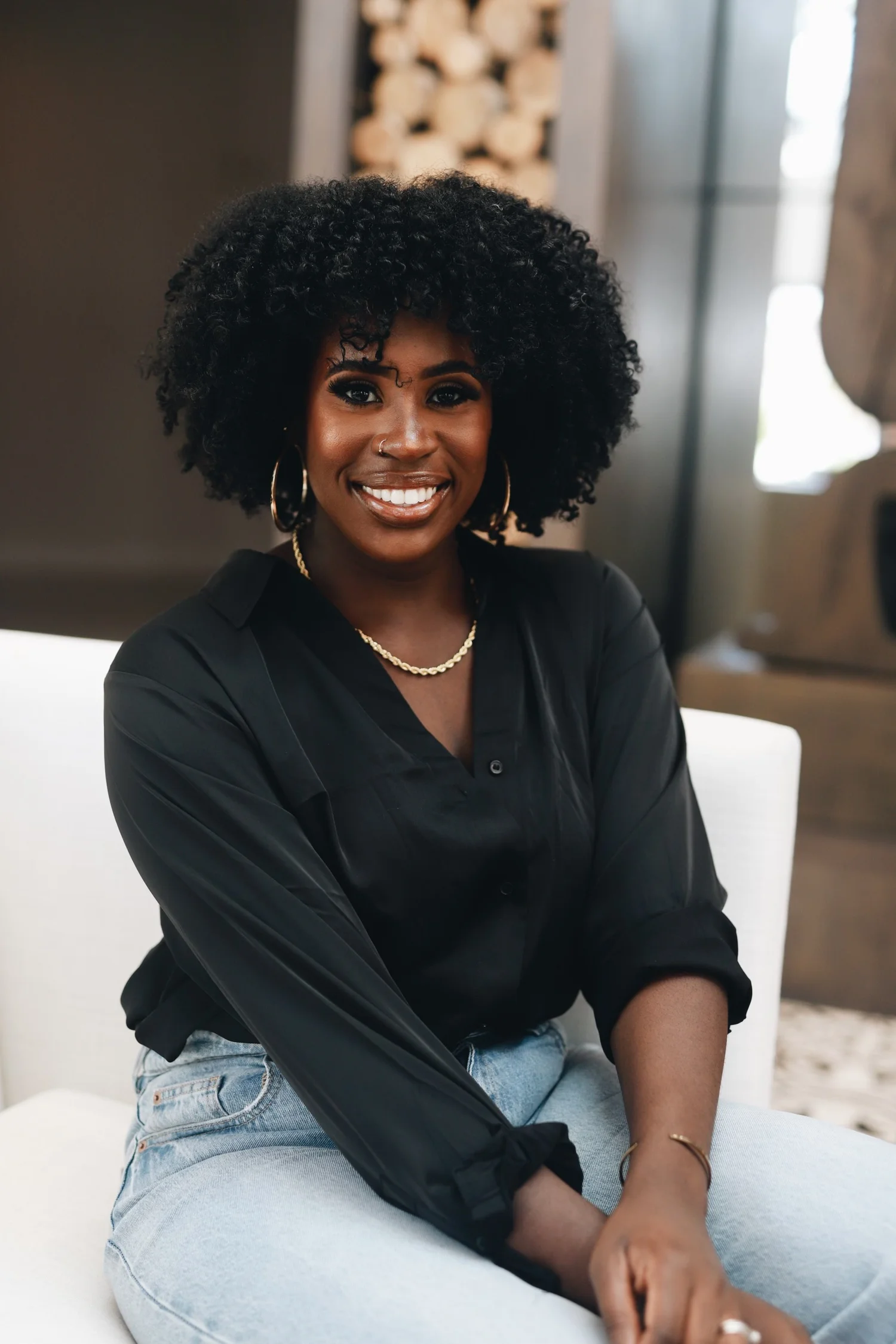 CONTACT & FAQ — Kobe