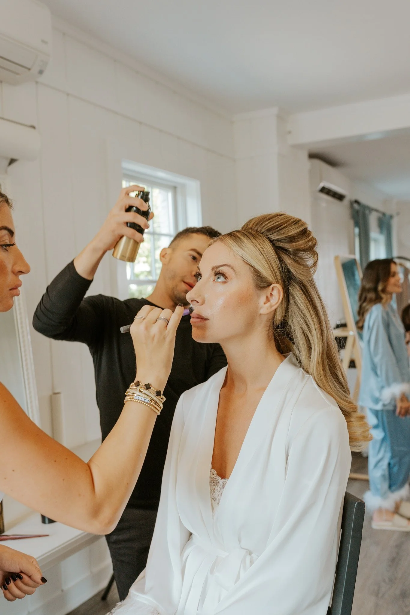 Personal Hair Stylist And Makeup Artist | Saubhaya Makeup