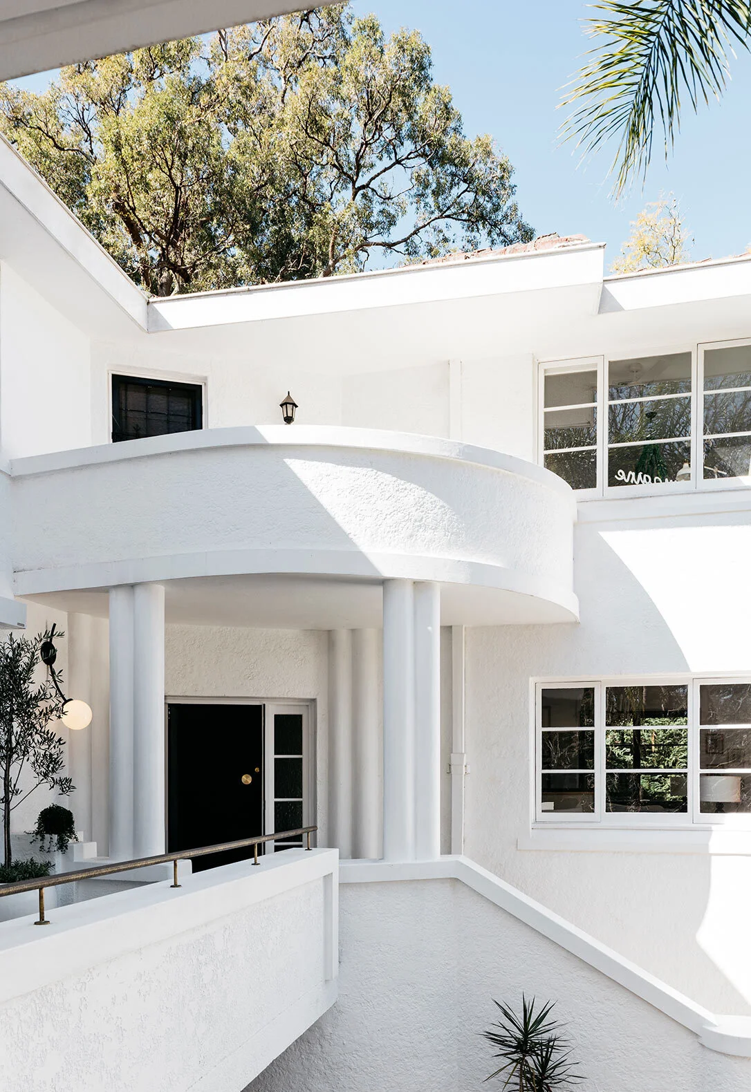 Art Deco / P&O style home by Arent & Pyke — Verity Jayne