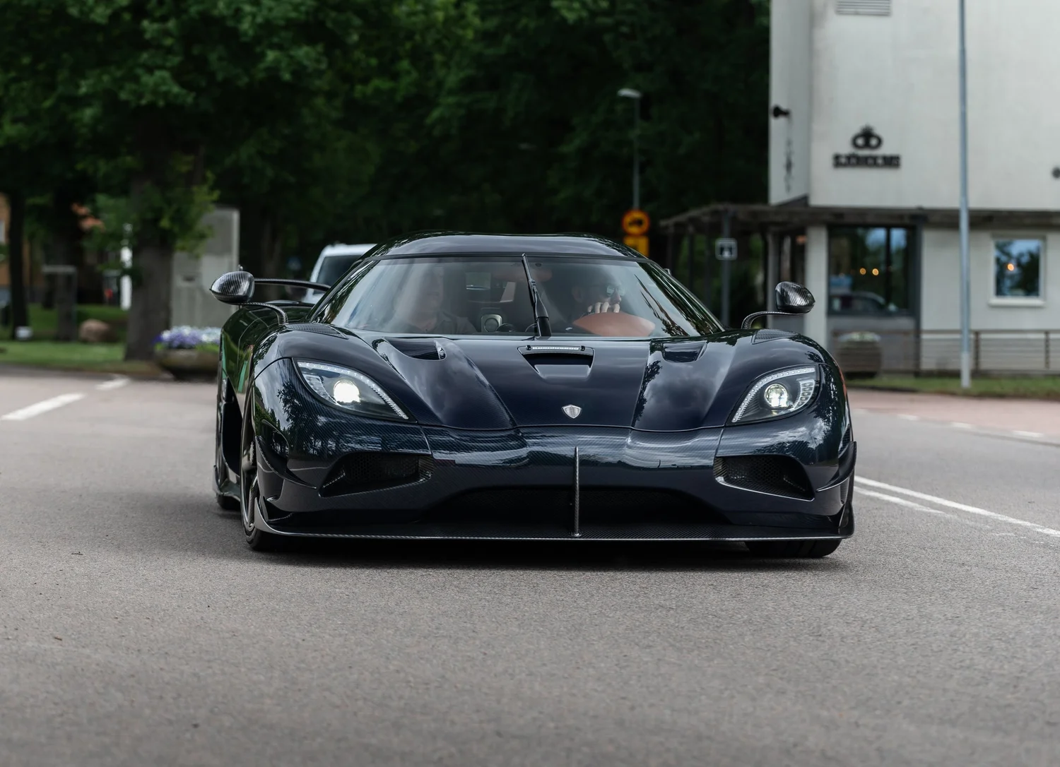 Koenigsegg Chimera unveiled: Secretive ‘Legends Division’ unveils an Agera RS with a manual ...