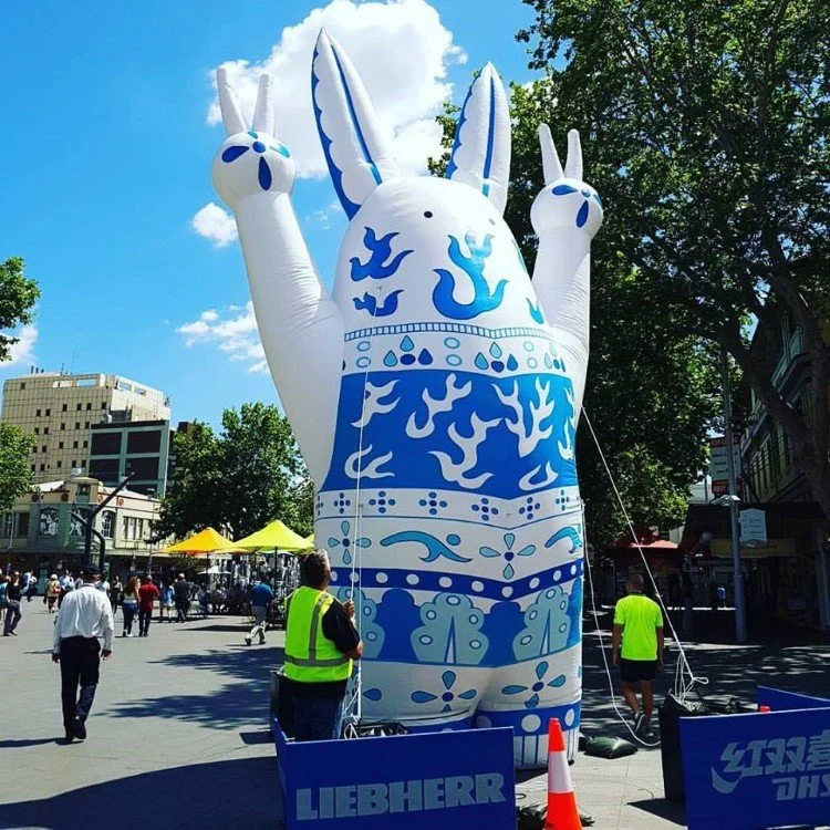 Public Arts — Vipoo Srivilasa